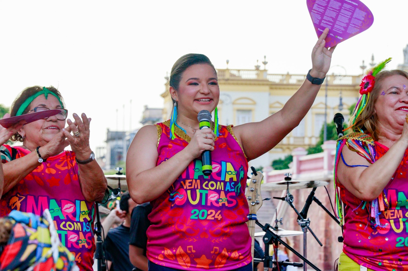 Notícias | Banda de carnaval Maria Vem com as Outras chega à sua 12ª ...