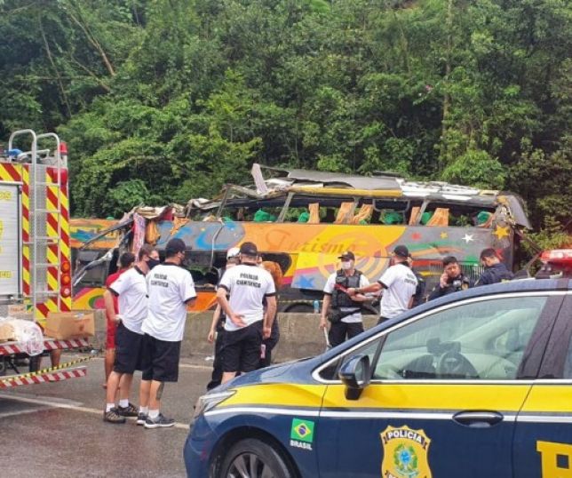 Notícias Casal Tirou Foto Antes De Morrer Em Acidente De ônibus Que