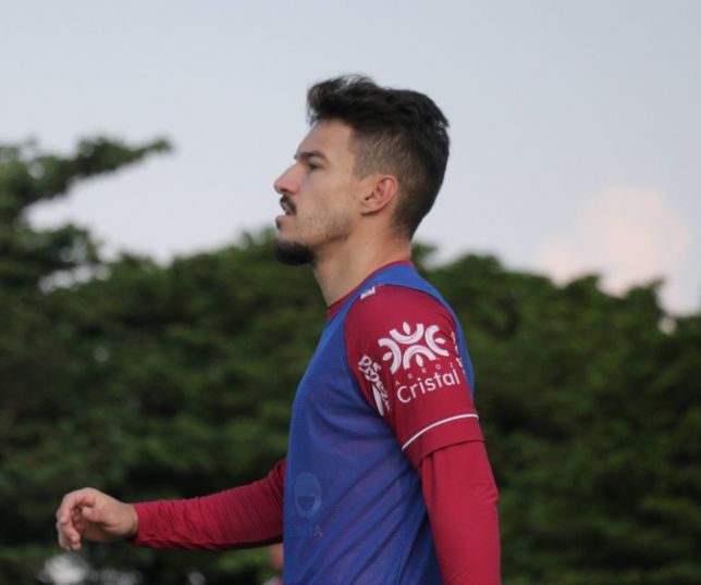 Notícias | Arthur Rezende elogia momento do Vila Nova e diz que vencer ...