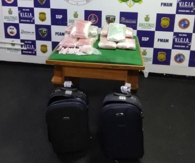 Notícias Base Arpão Prende Duas Mulheres Com Mais De 17 Quilos De