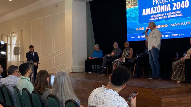 Notícias | Prefeitura de Manaus e CAU-BR assinam protocolo inédito para ...