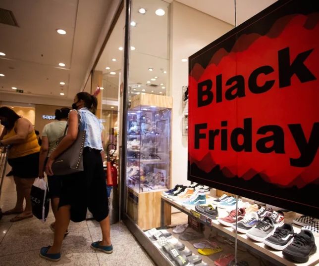 Notícias | Dólar cai para R$ 5,01 com alívio nos Estados Unidos | Portal do Zacarias - A verdade ...