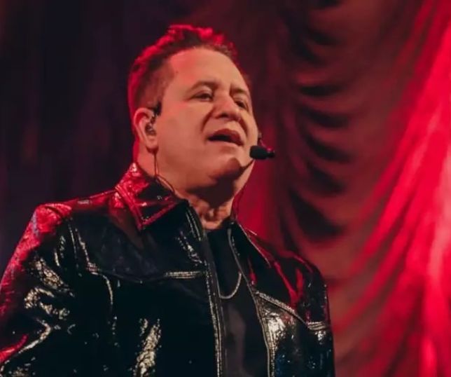 Notícias | Sandy se emociona em despedida dos palcos e comenta pausa na ...