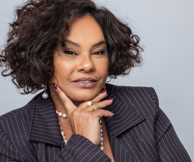 Notícias | Solange Couto manda recado para atores reclamões: ''Tá ruim ...