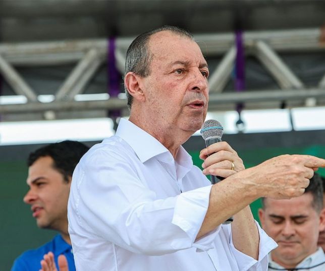 Notícias | Omar Aziz reafirma ser ficha limpa e mantém a pré ...